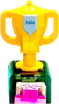 小さなキューブ型ロボットトイ・toio（トイオ）